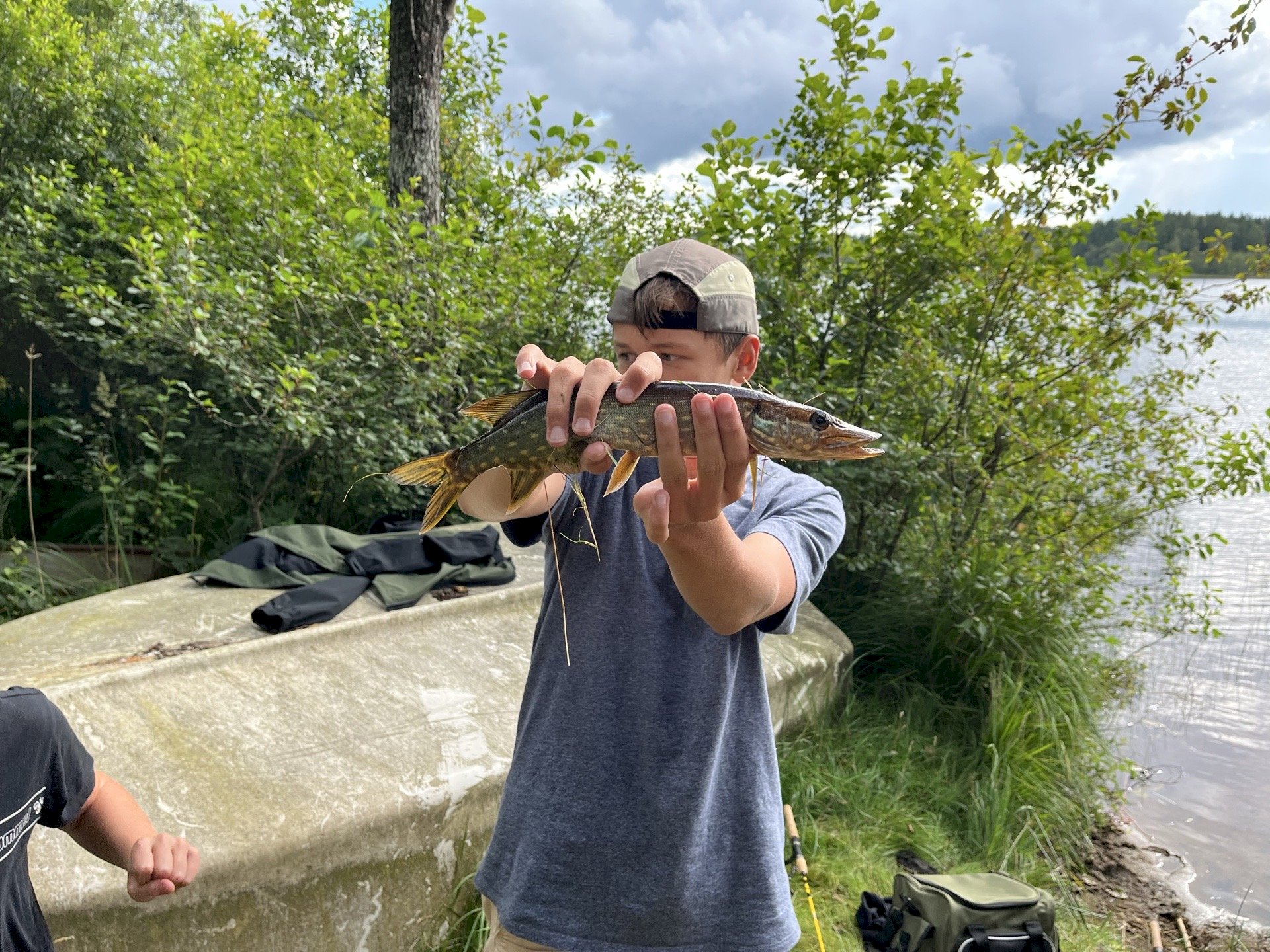 Find fiskepladser, fiske-guides, artikler, inspiration og meget mere